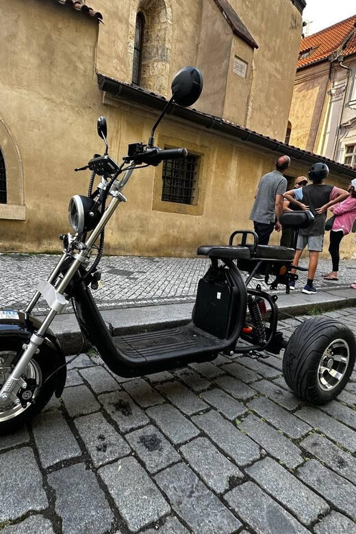 Prague: 2 hours FUN TRIKE tour in Prague with guide - Who Should Consider This Tour?