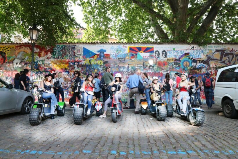 Prague: 3-Hour Grand e-Scooter Guided Tour - The Itinerary in Detail