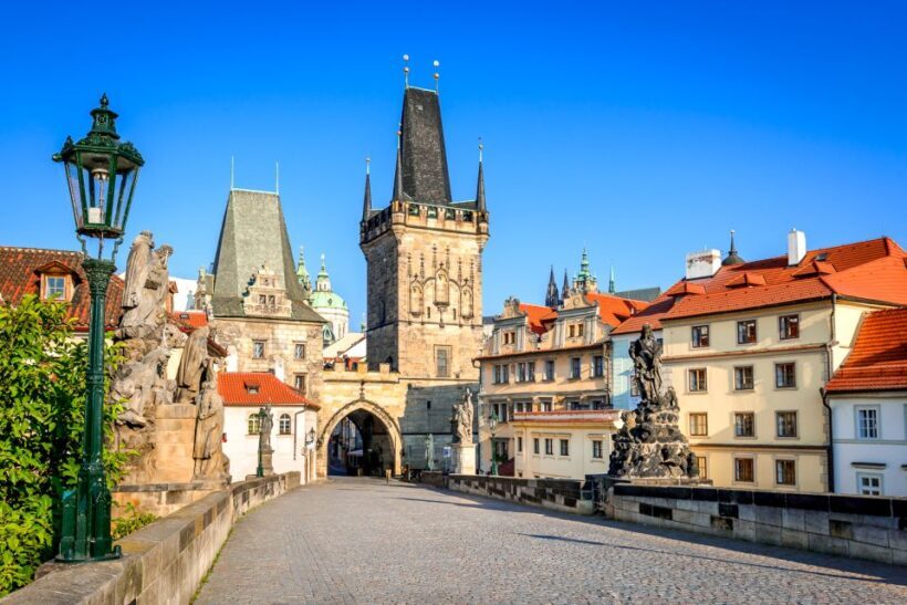 Prague: 4-Hour Segway and Scooter Tour with Lunch and Drinks - FAQ