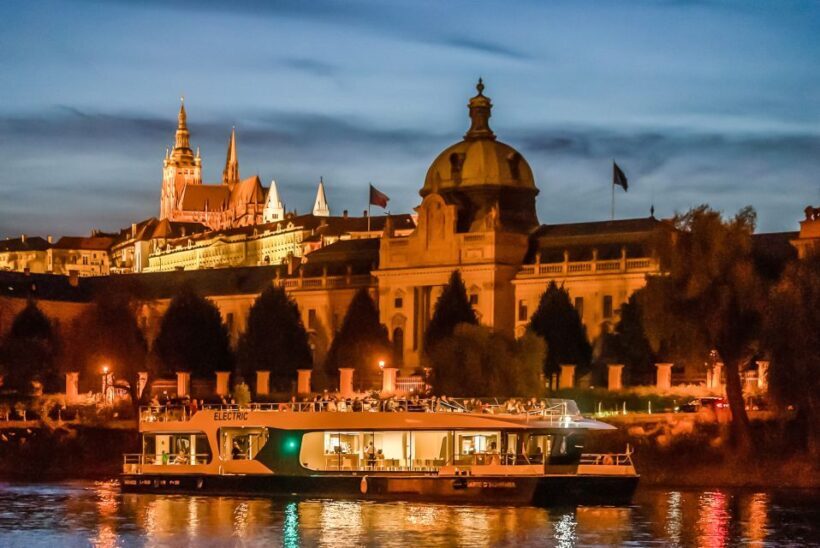 Prague: 50-Minute Sightseeing Evening Cruise - FAQs