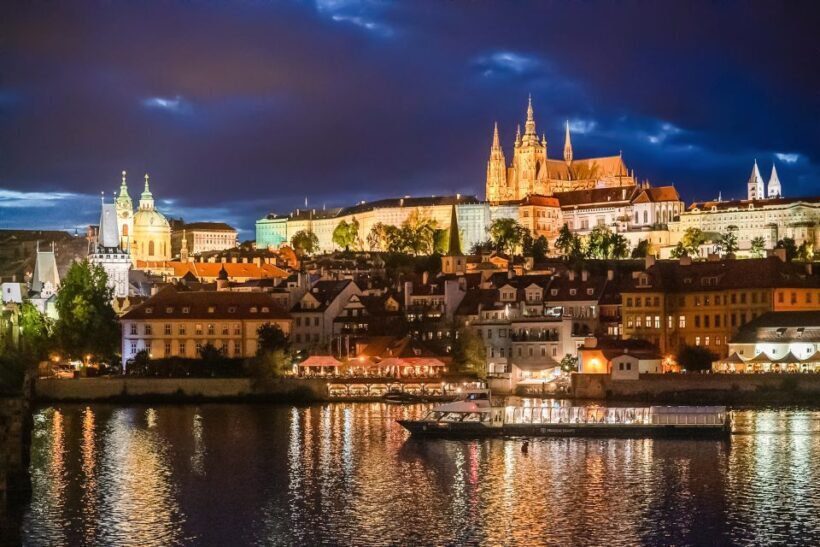 Prague: 50-Minute Sightseeing Evening Cruise - Final Thoughts