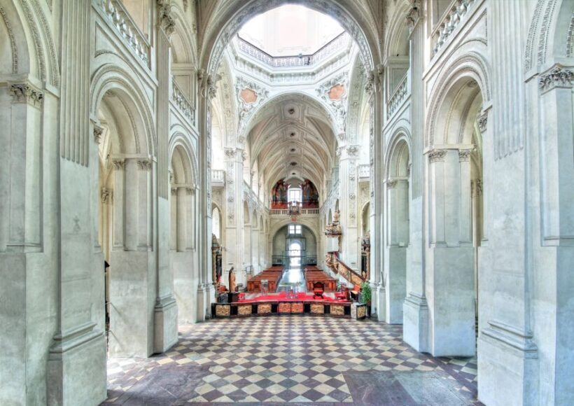 Prague: A. Vivaldi - The Four Seasons at St. Salvator Church - The Venue: St. Salvator Church at Klementinum