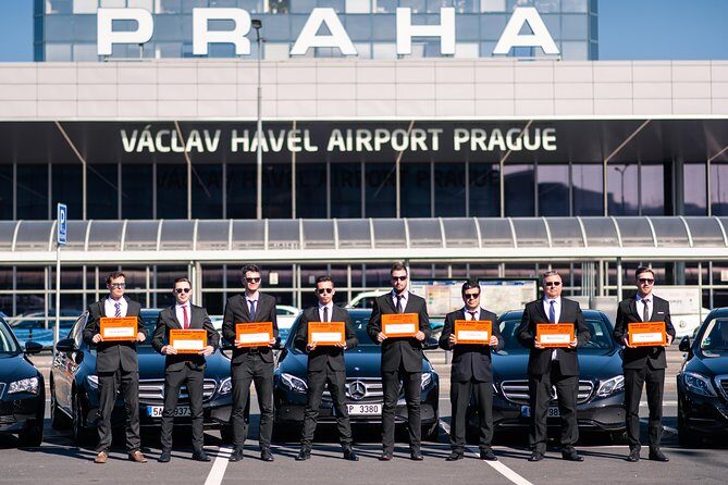 Prague Airport Private Arrival Transfer - Why Choose a Private Transfer?