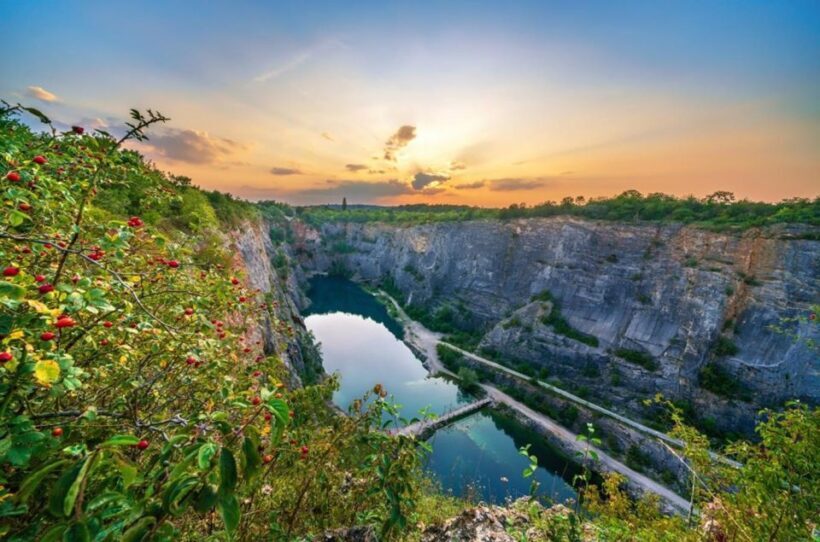Prague: All-Inclusive Karlstejn Castle and Caves Tour - FAQs