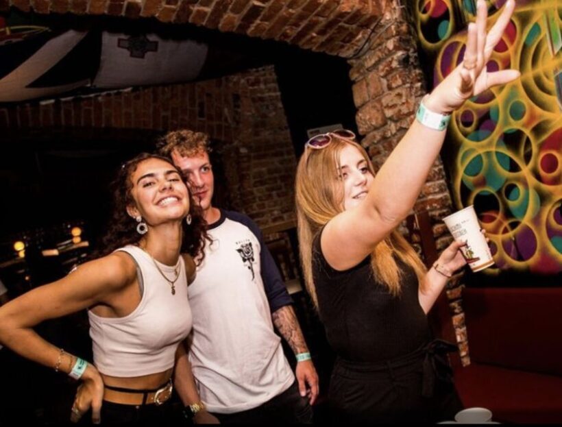 Prague: Beer Pong Experience with Unlimited Czech Beer - Analyzing the Value and Experience