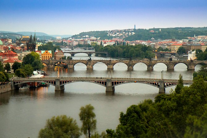 Prague Bike Tour - Stunning Viewpoints, Castle, City & Park - Key Highlights
