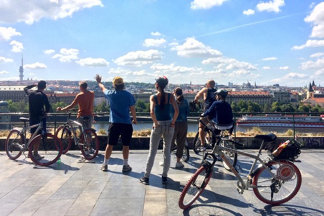 Prague Bike Tour - Stunning Viewpoints, Castle, City & Park - Participant Requirements