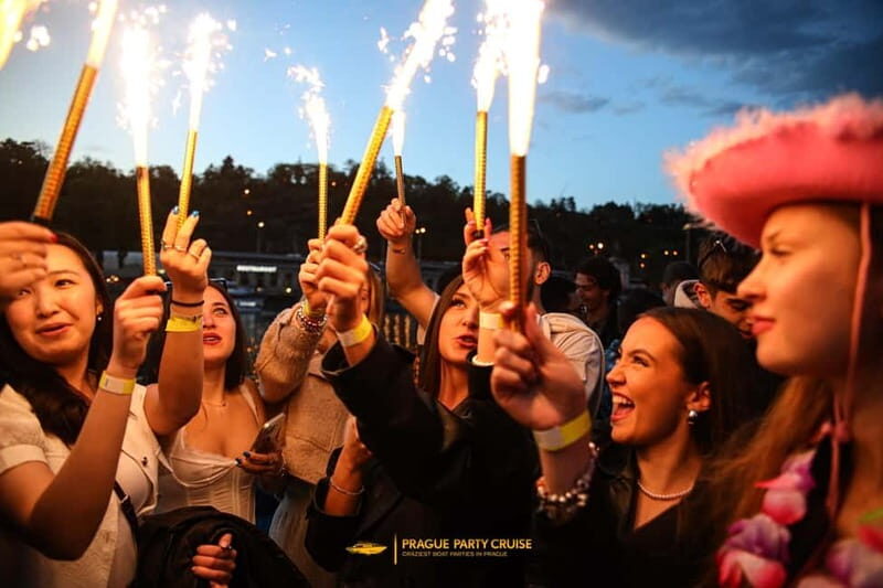 Prague : Boat Party with Afterparty at EPIC - Final Thoughts: Who Will Enjoy This?