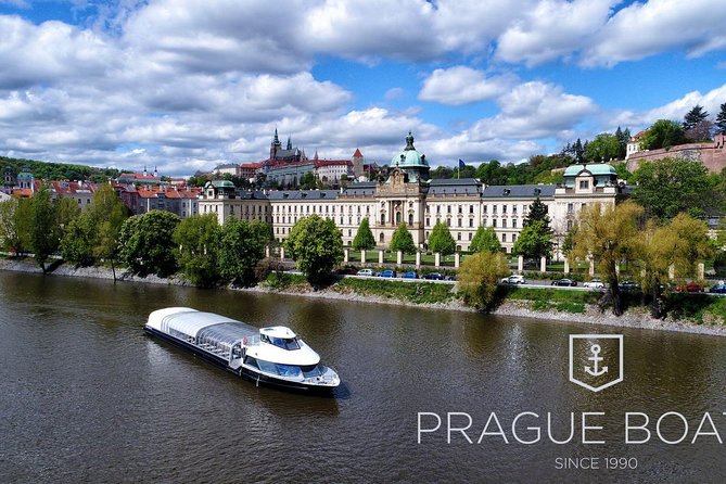 Prague Boats 2-hour Lunch Cruise - Landmarks and Sightseeing