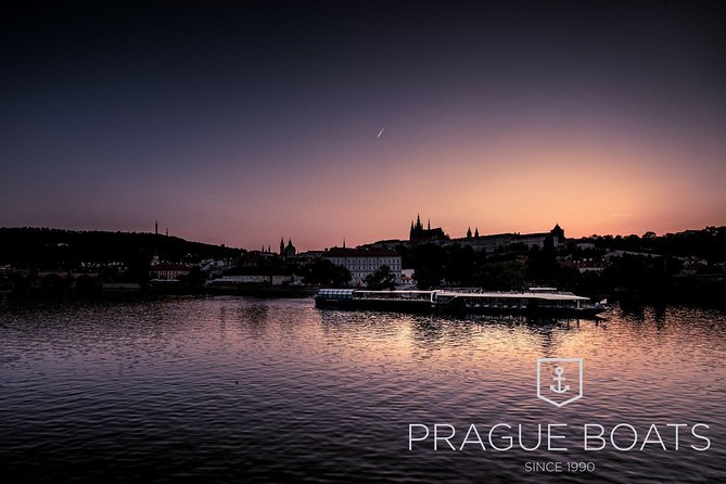 Prague Boats 3-hours Crystal Dinner Cruise - Scenic Views and Ambiance
