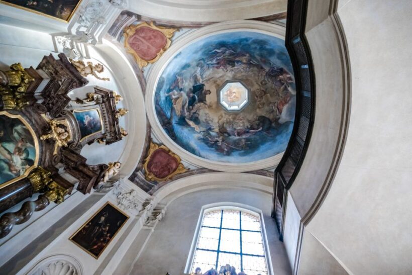 Prague Castle 2.5-Hour Tour Including Admission Ticket - The Price and Overall Value