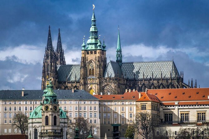 Prague Castle And Castle Grounds Walking Tour - Tour Highlights