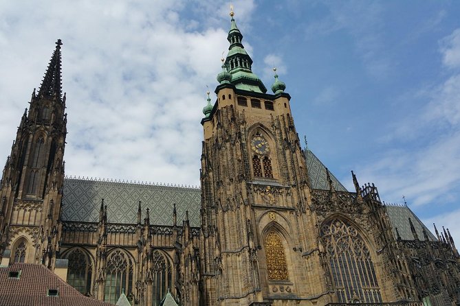 Prague Castle and Lobkowicz Palace Entrance Tickets - Traveler Feedback and Recommendations