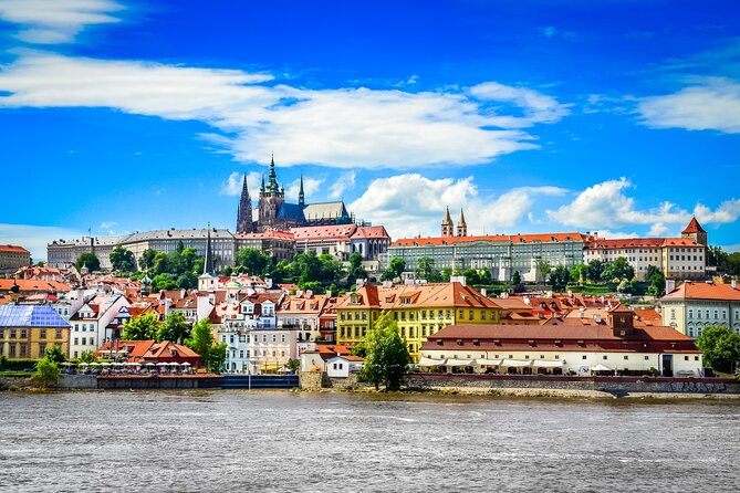 Prague Castle Entry Ticket With Guide Review - About Your Stay