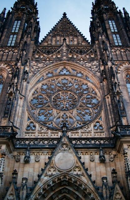 Prague Castle St. Vitus Cathedral, Royal Palace, St. George's Basilica - The Sum Up