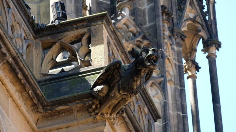 Prague Castle Walking Tour - Key Points
