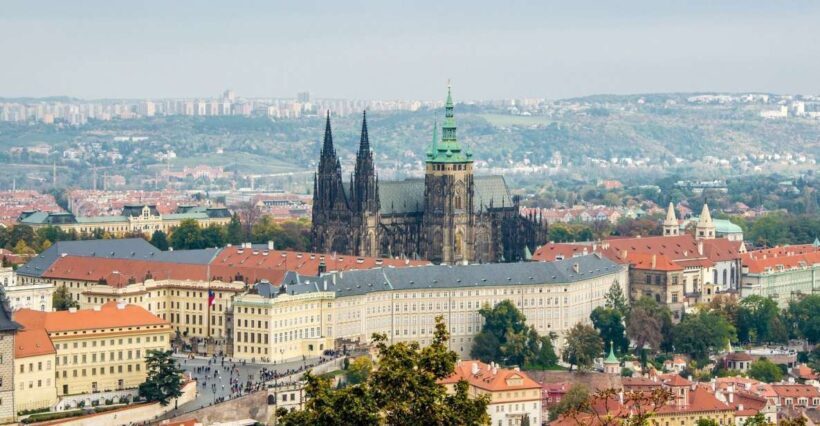 Prague Castle Walking Tour - Who Should Consider This Tour?