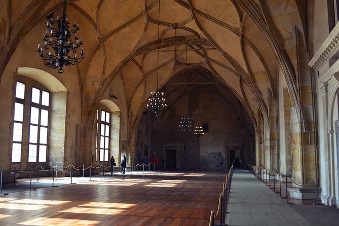 Prague Castle Walking Tour - Included and Excluded Items