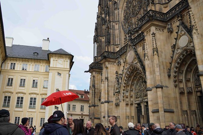 Prague Castle Walking Tour (Tip-Based Tour) - Accessibility and Transportation