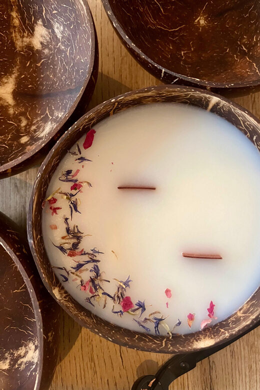 Prague: Coconut candle workshop - An Overview of the Coconut Candle Workshop