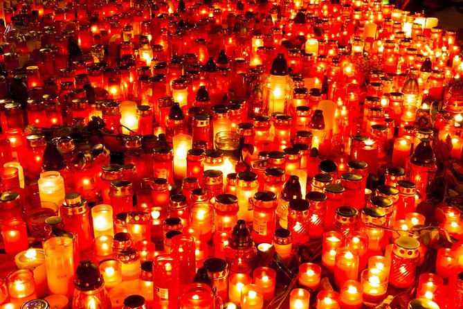 Prague Communism and World War II Walking Tour - Insights From the Tour Guides: Personal Experiences and Historical Context