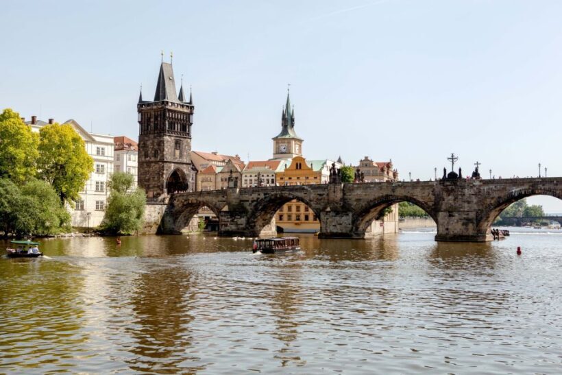 Prague Cruise: 1-Hour on the River Vltava - Practical Tips for Your Cruise