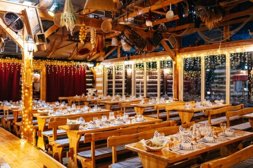 Prague: Dinner with Folk Show and Open Bar - How This Experience Fits Into Your Prague Visit