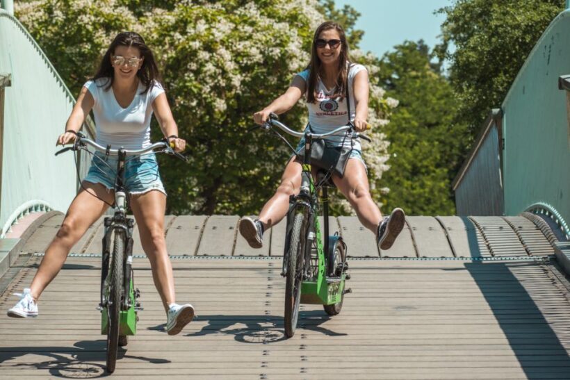 Prague E-Scooter City Tour: Regular or Fat Tire - FAQ