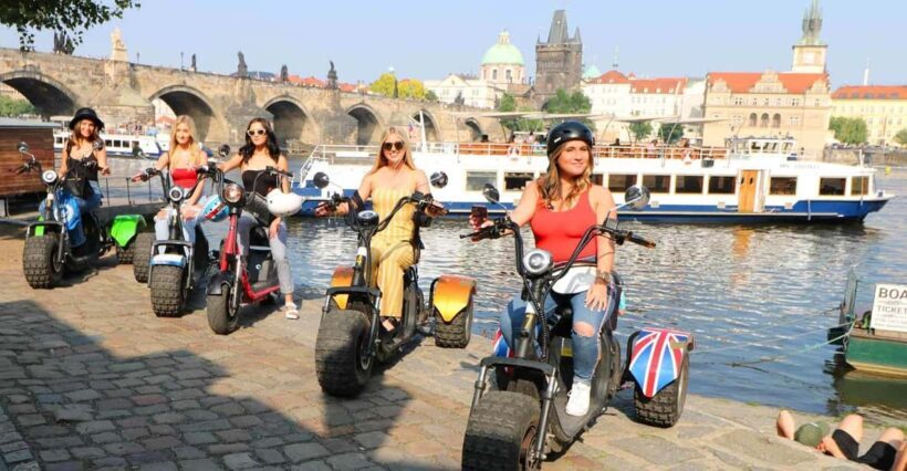 Prague: Electric Trike Viewpoints Tour - The Experience in Practice