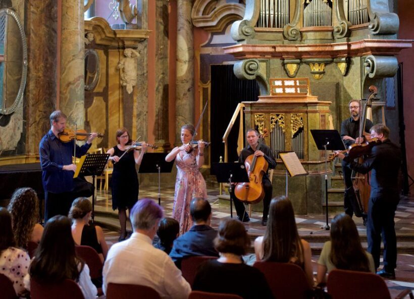 Prague: Entry Ticket Classical Concert at the Mirror Chapel - What to Expect at the Concert