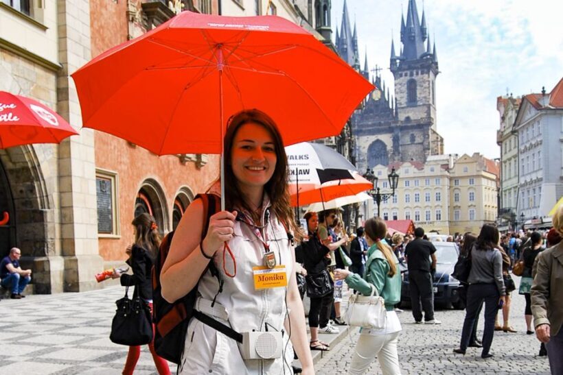 Prague: Full-Day Tour with Lunch and River Boat Cruise - The Guides: The Heart of the Experience