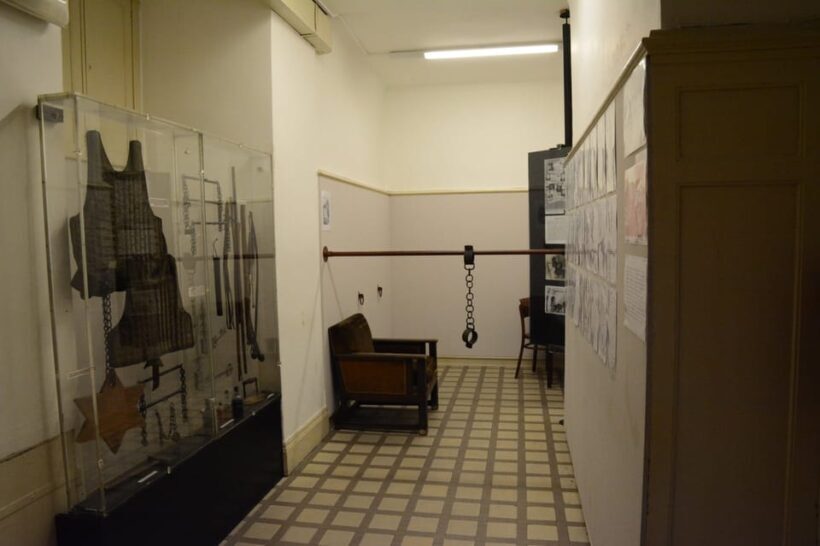 Prague: Gestapo Headquarters Tour in Spanish - Who Will Love and Benefit from This Tour?