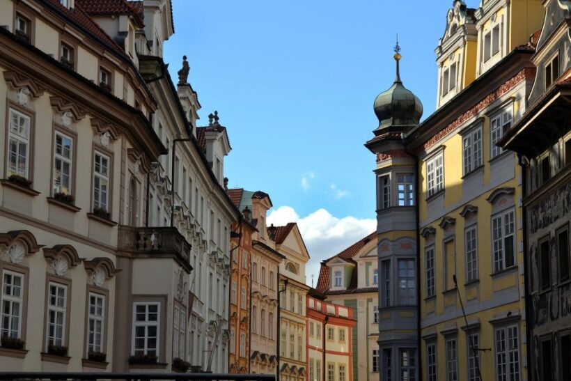Prague: Guided Walking Tour of Prague's Jewish Quarter - Key Points