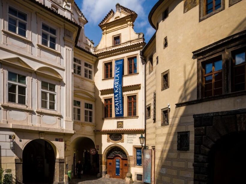 Prague: House at the Golden Ring Entry Ticket - What is the House at the Golden Ring?