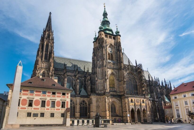 Prague Hradcany Castle, St Vitus Cathedral Tour with Tickets - The Authentic Experience and Reviews