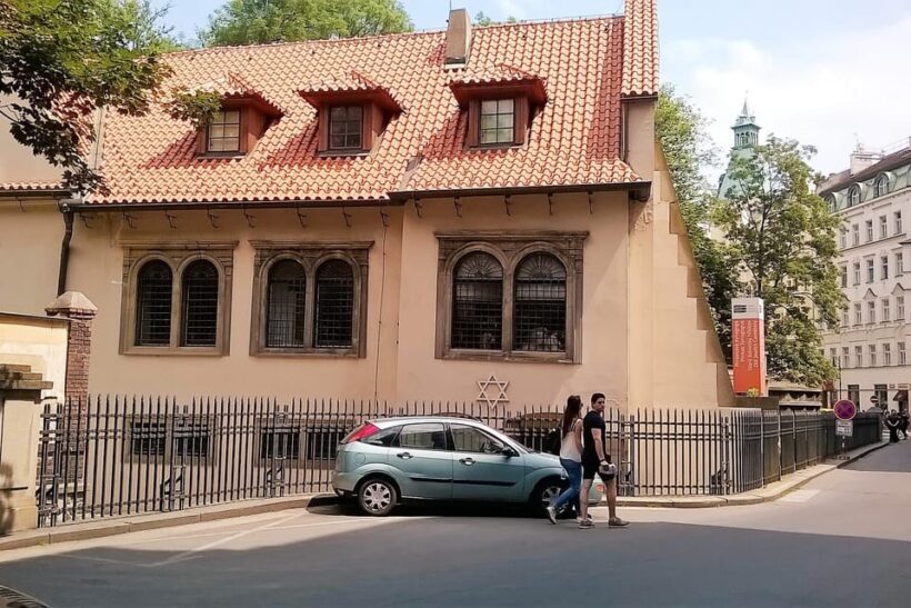 Prague: Jewish Quarter Walking Tour with Admission Tickets - The Sum Up