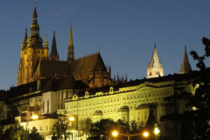 Prague Literary & Historical Tours - Comprehensive Route - The Jewish Quarter and Its Storied Past