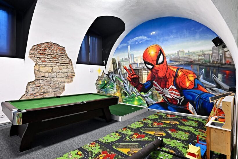 Prague: Mazemania Miniature Golf Experience - A Fun, Unconventional Mini-Golf Course in Prague