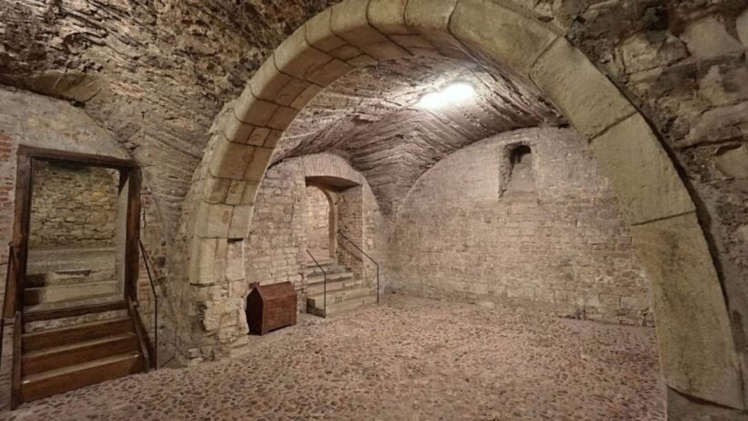 Prague: Medieval Underground Guided Tour - The Value of the Experience