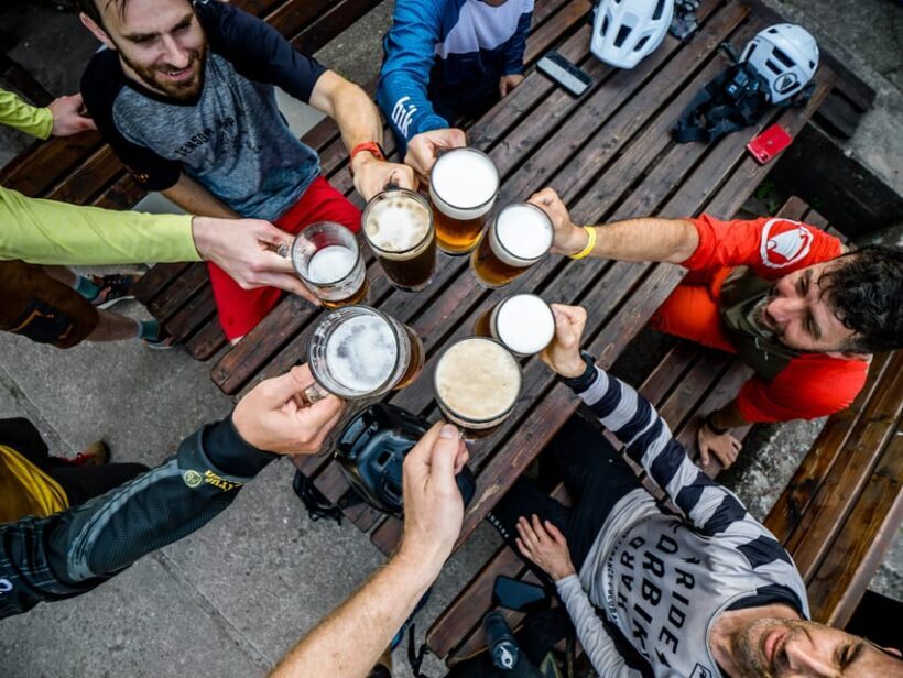 Prague Mountain Biking: Blast Through The Best Singletracks - Scenic Highlights and Rest Stops
