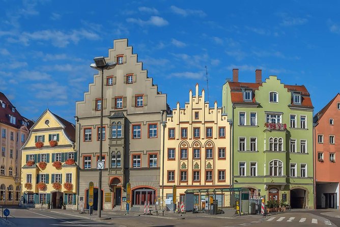 Prague-Munich One-Way Sightseeing Day Tour - St. Peters Cathedral in Regensburg