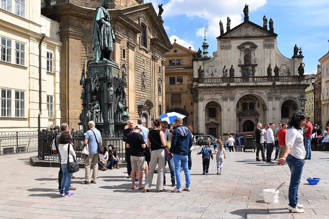 Prague Old Town And Beer Walking Tour Including Dinner - Pubs, Beers, and Czech Flavors
