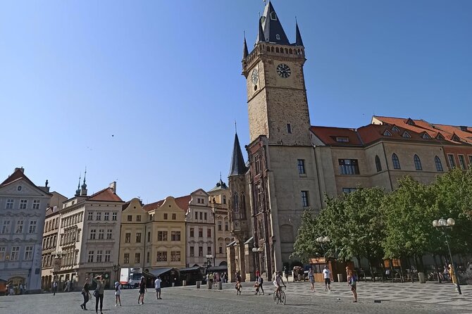 Prague: Old Town and Jewish Quarter Small-Group Tour - Who Should Take This Tour?