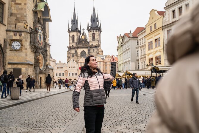 Prague: Old Town Private Walking Tour With Hotel Pickup EN or DE - Booking Information