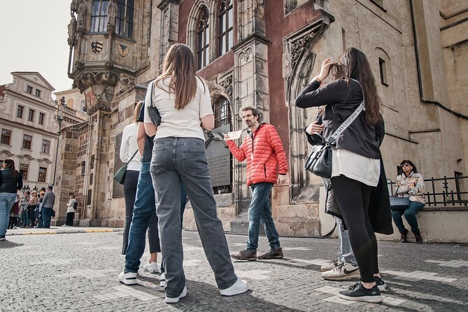 Prague Old Town, River Cruise and Prague Castle Sightseeing Tour Including Lunch - Exploring UNESCO World Heritage Sites