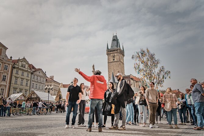 Prague Old Town, River Cruise and Prague Castle Sightseeing Tour Including Lunch - Guided by Local Experts