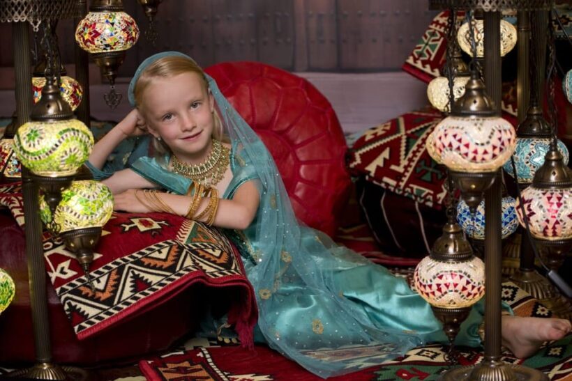 Prague: Oriental Dress Photoshooting - Key Points