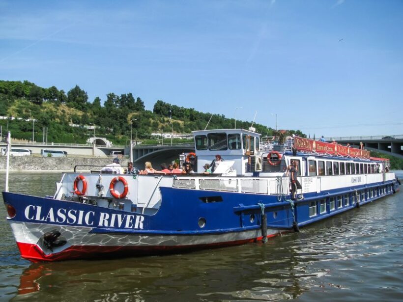 Prague: Panoramic Vltava River Cruise - Key Points