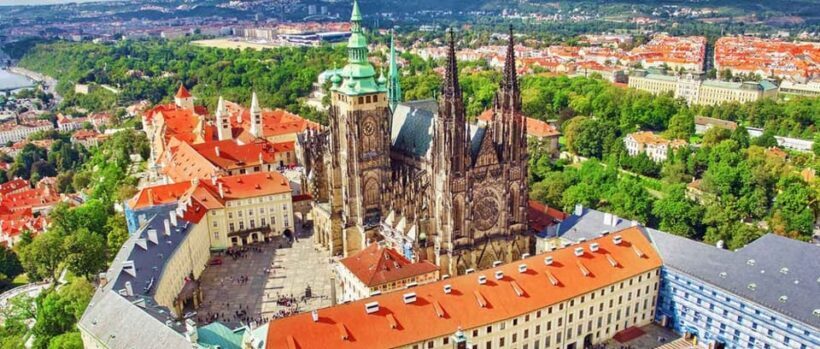 Prague: Prague Castle Guided Tour - An Inside Look at Prague Castle Guided Tour