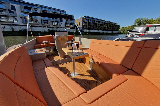Prague Private Boat Tour - 2 Hours - Personalized Experience